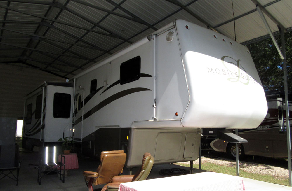 2005 Double Tree Mobile Suites 38 3RL