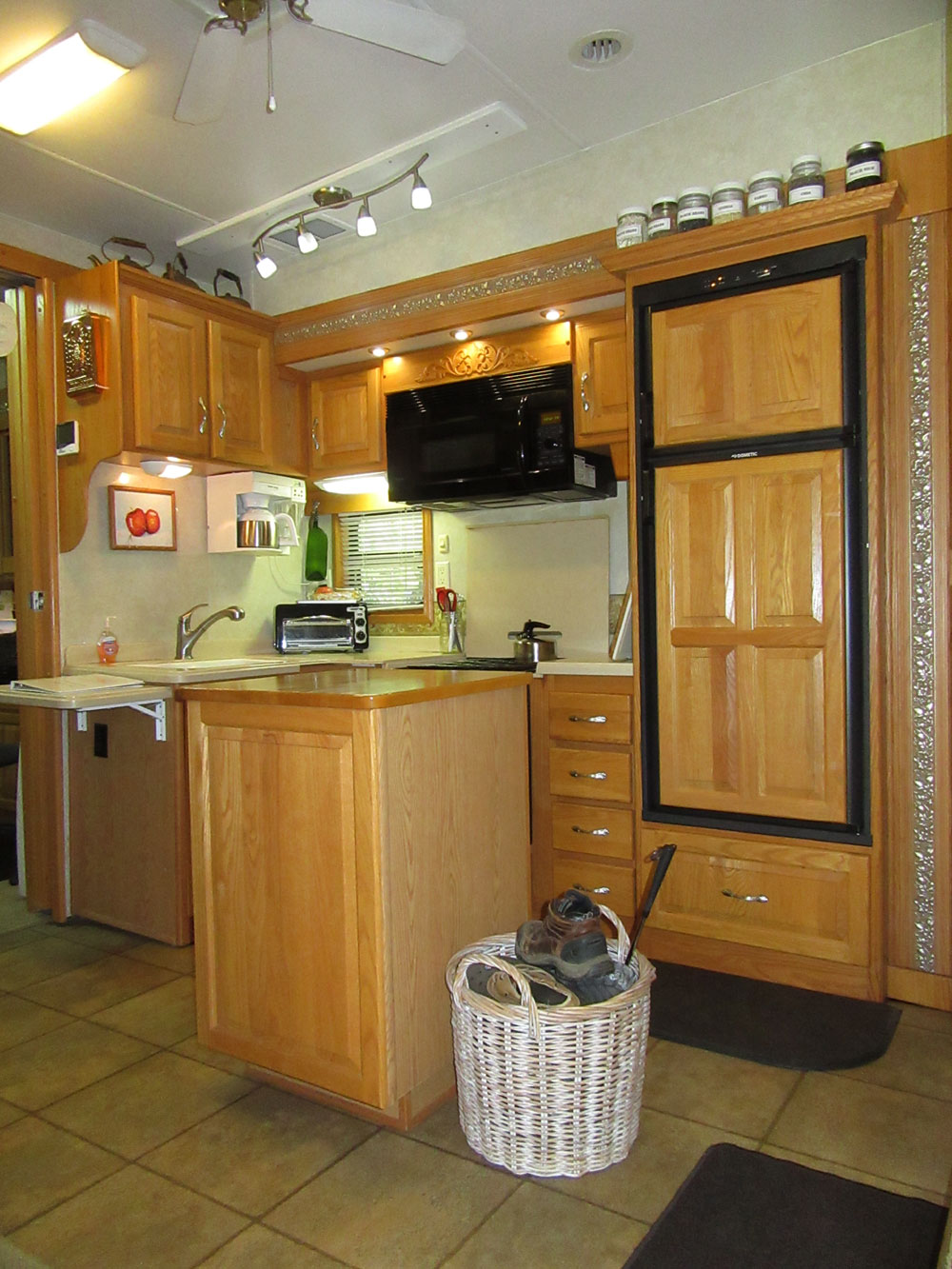 2005 Double Tree Mobile Suites 38 3RL