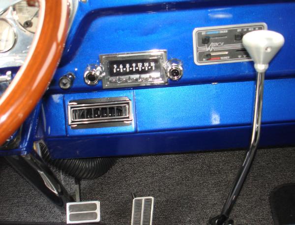 1955 Ford F100 Pick Up 302 V8 Auto A/C Fully Restored!